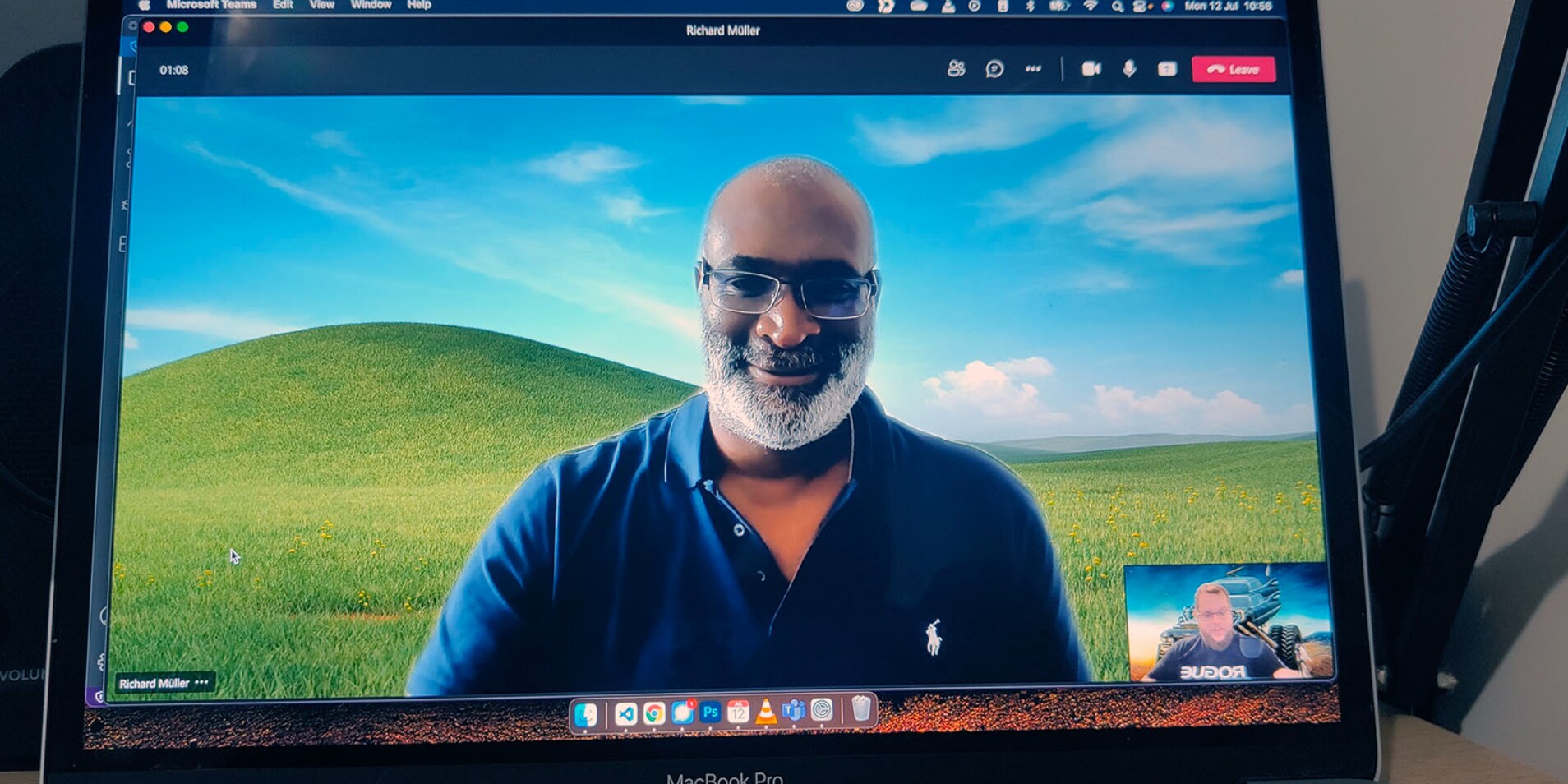 Microsoft Teams resuscita Clippy e lo sfondo di XP - Galaxus